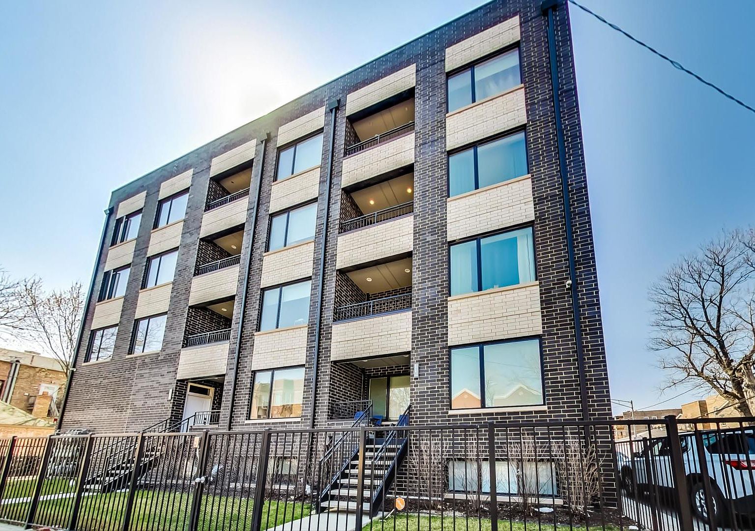 2303 W Wilcox St #3N, Chicago, IL 60612 | Zillow