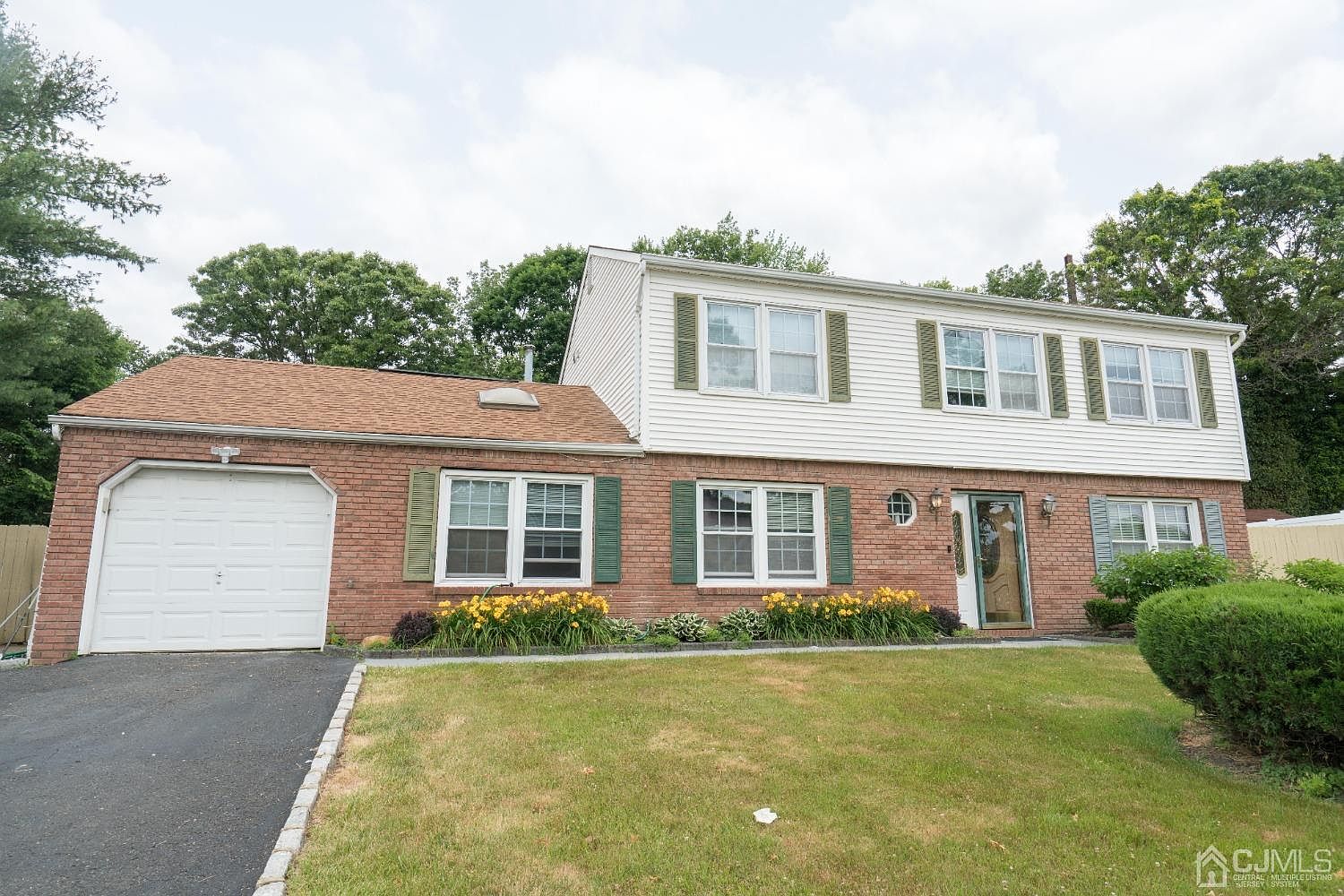 21 Vernon St, Parlin, NJ 08859 | MLS #2313590R | Zillow