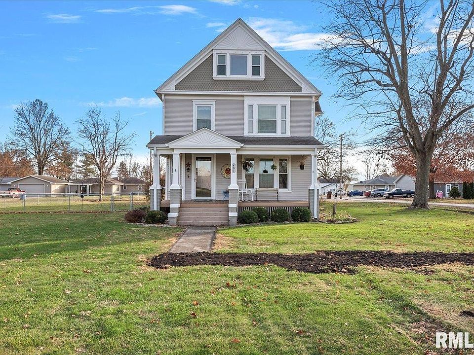 401 E Washington St, Edinburg, IL 62531 | Zillow
