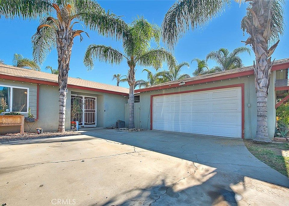 10937 Desert Sand Ave, Riverside, CA 92505 | Zillow