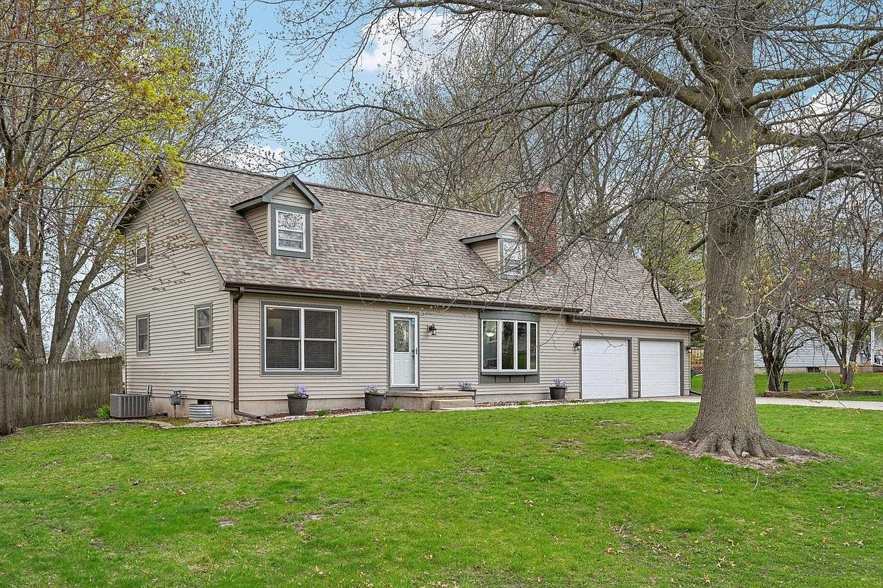 6705 Prairie View Drive, Sun Prairie, WI 53590 | Zillow