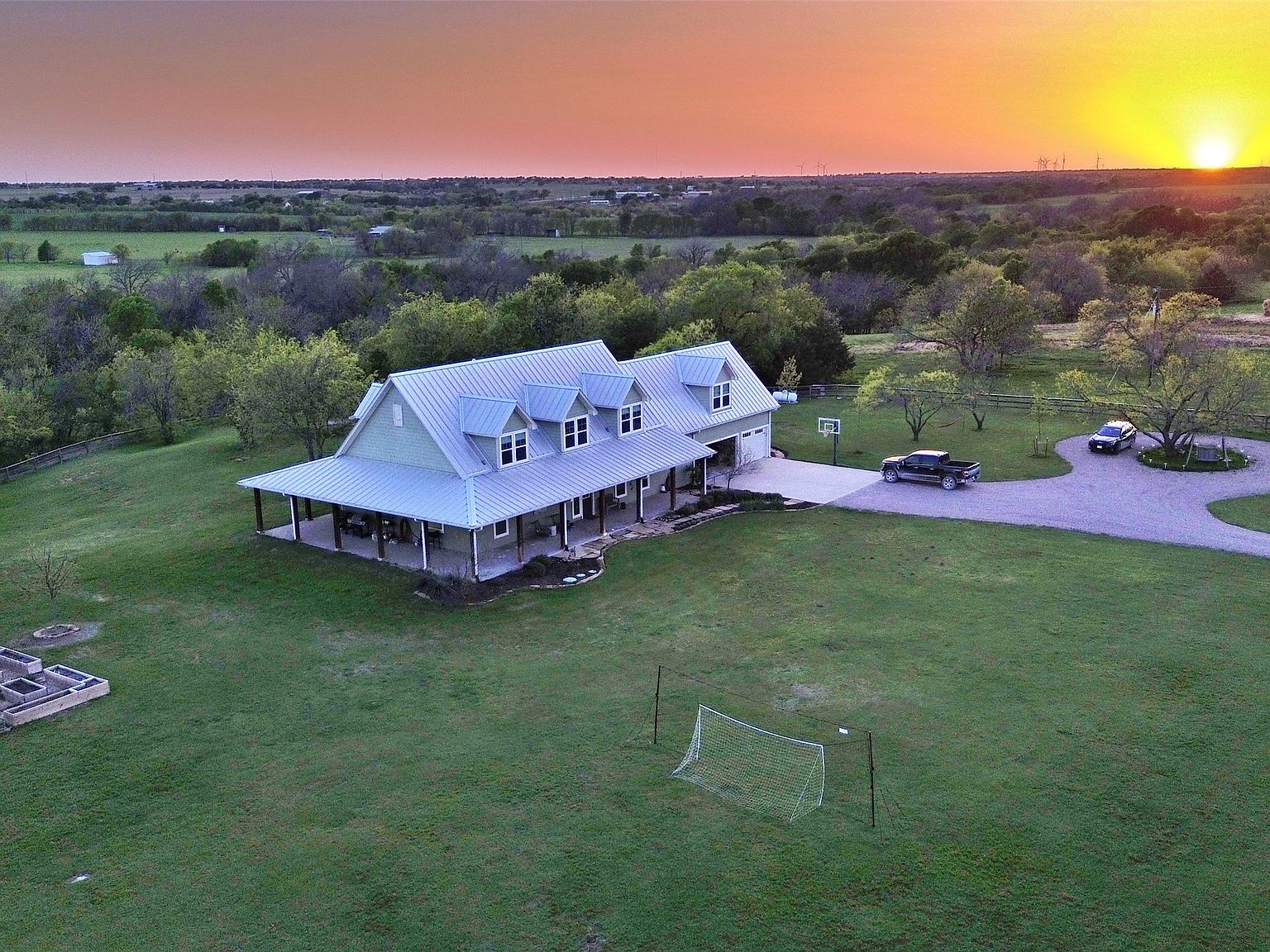 1150 County Road 202, Gainesville, TX 76240 | Zillow