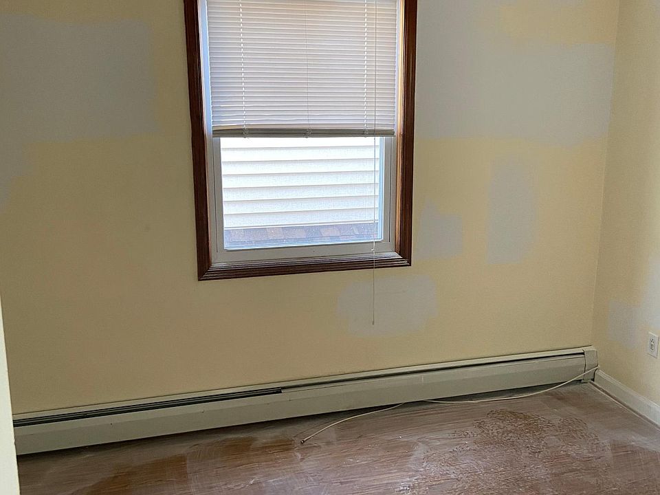 355 Kennedy Blvd Bayonne NJ | Zillow