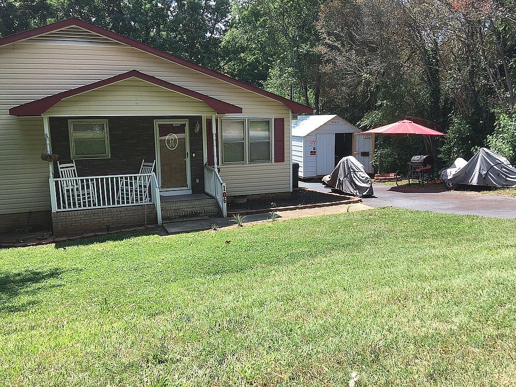 106 Cannon Cir, Wellford, SC 29385 | Zillow