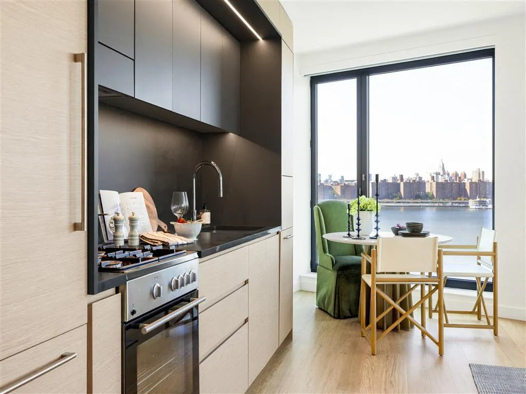 1 Eagle Street #2-2522 in Greenpoint, Brooklyn | StreetEasy