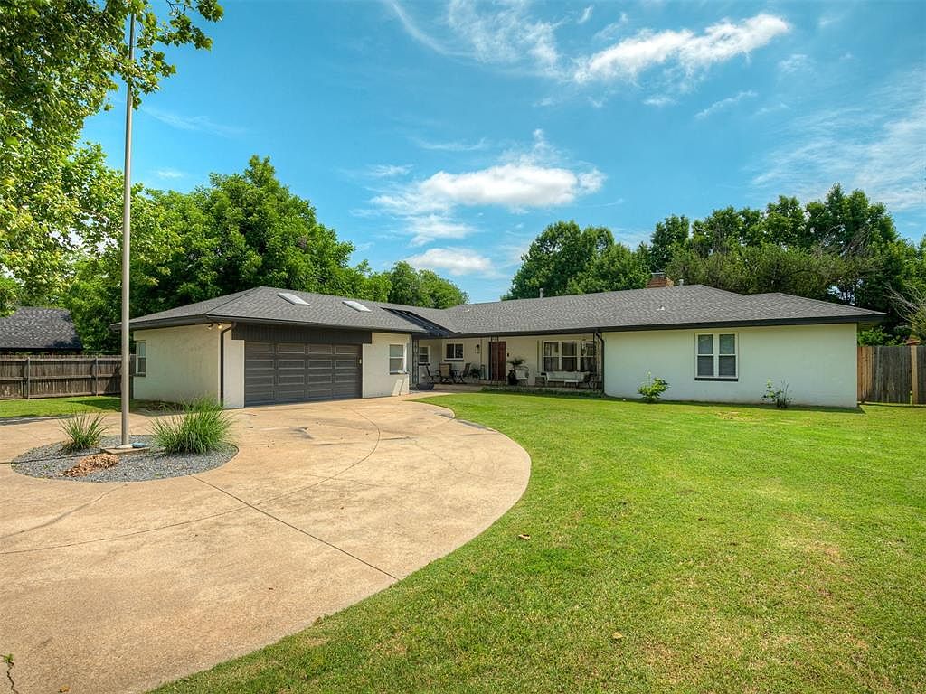 4004 N Thompkins Ave, Bethany, OK 73008 | Zillow