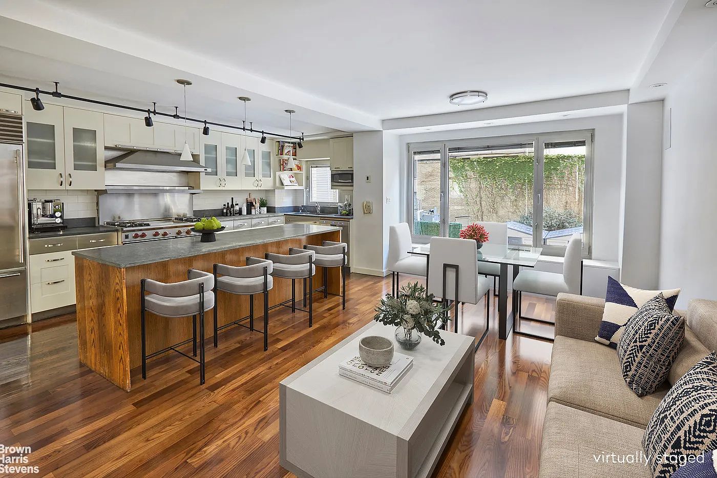 1050 5th Ave APT 2C, New York, NY 10028 | Zillow