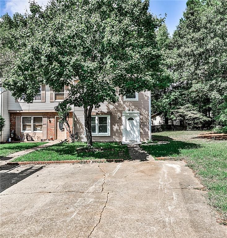 275 Roswell Commons Cir, Roswell, GA 30076 | Zillow
