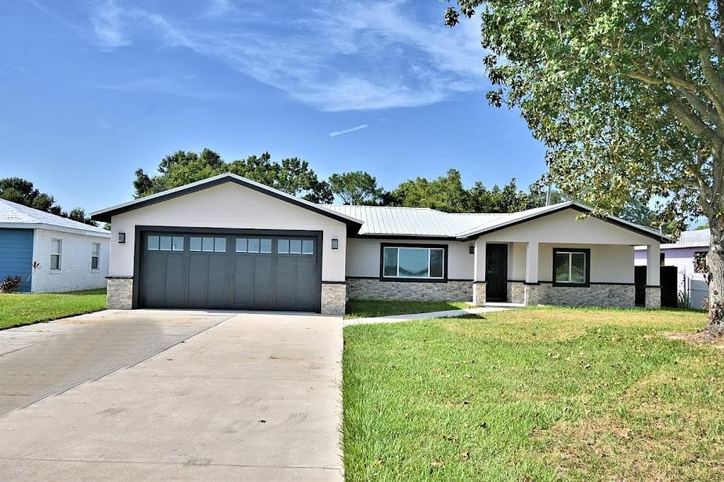1544 Lake Howard Dr SW, Winter Haven, FL 33880 | MLS #P4926935 | Zillow