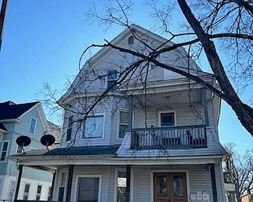 564 Chestnut St, Springfield, MA 01107 | Zillow