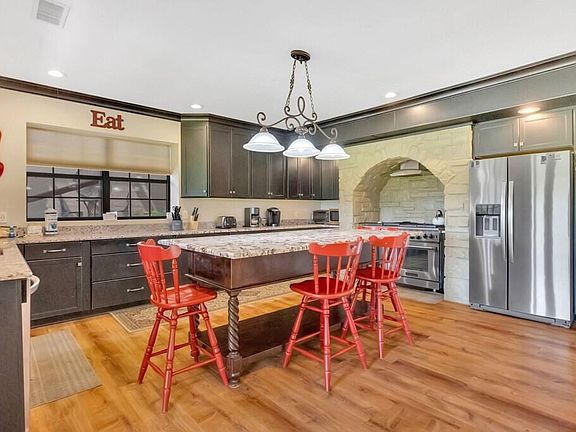 2803 Mary Ridge Farm Rd, Sevierville, TN 37862 | MLS #701057 | Zillow