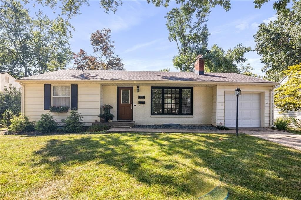 2801 W 74th St, Prairie Village, KS 66208 | Zillow