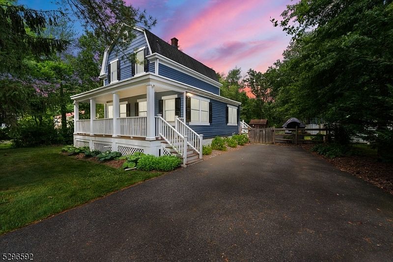 413 Mountain Ave, Gillette, NJ 07933 | Zillow