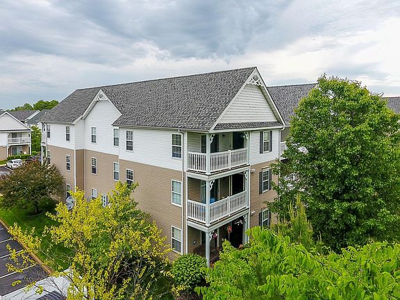 9733 Crayford Rd #9E, Saint Louis, MO 63123 | Zillow