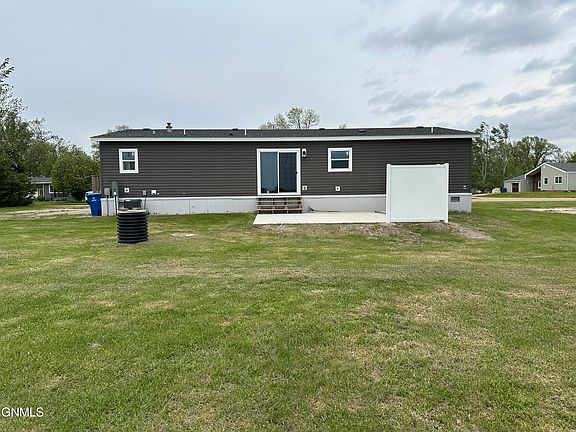 304 Main St, Buchanan, ND 58420 | MLS #4013730 | Zillow