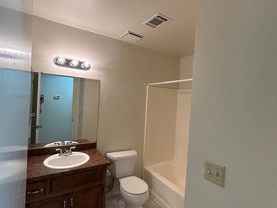 3508 Medford Ln, Modesto, CA 95356 | Zillow