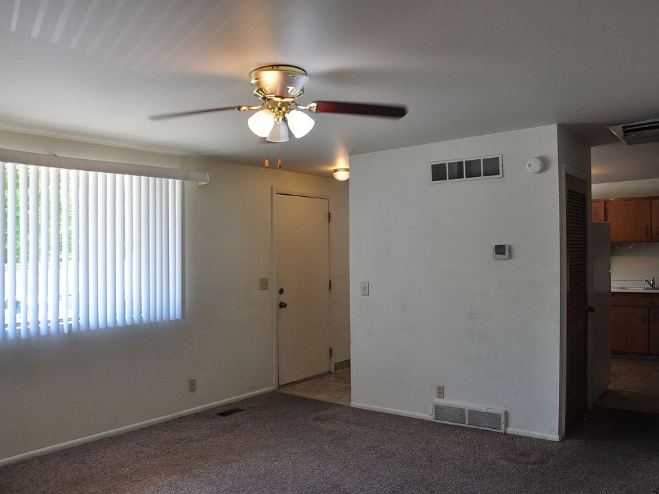 PBR 267 W Center St - 267 W Center St Bountiful, UT | Zillow ...