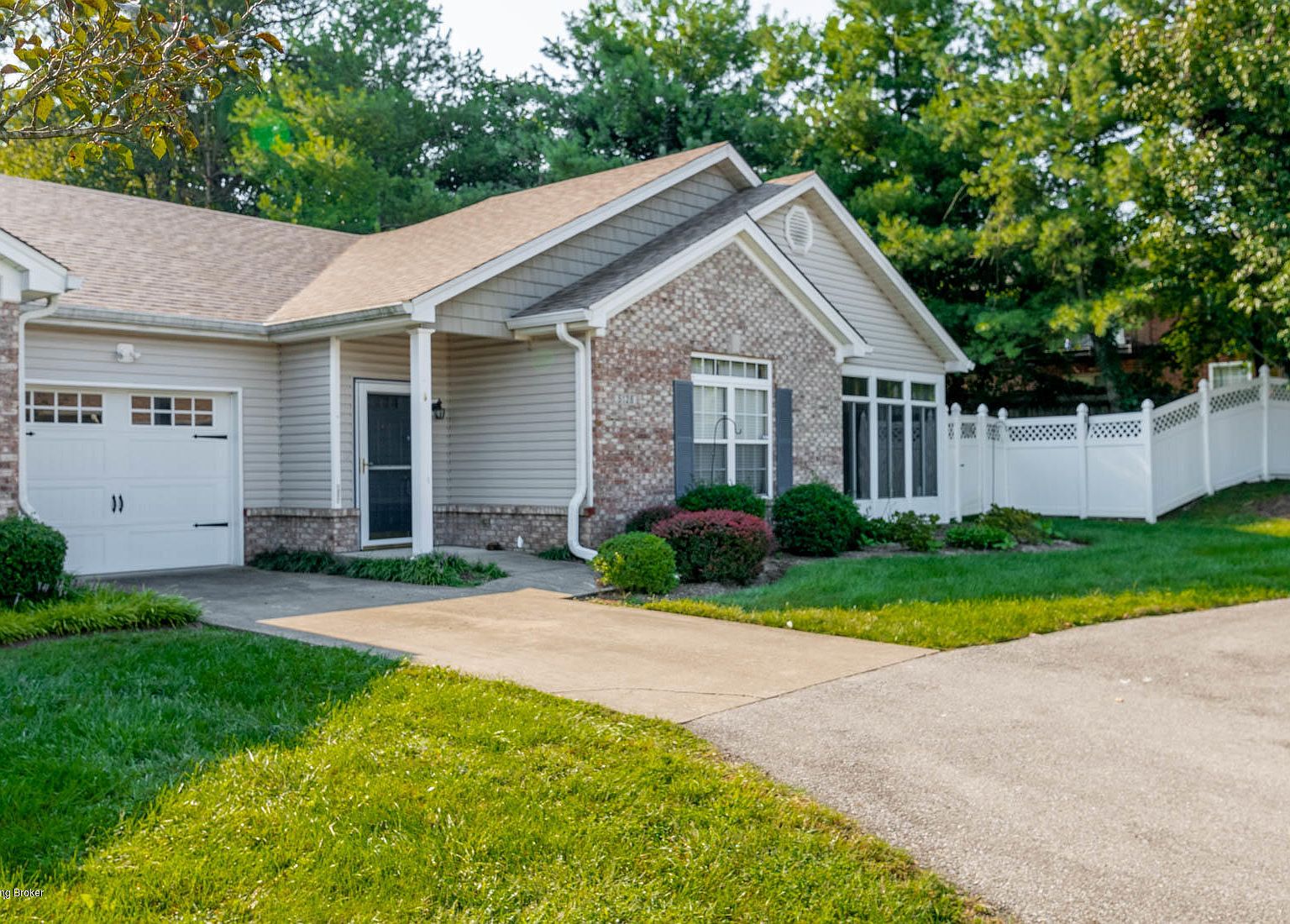 5128 Southern Charm Ln, Louisville, KY 40219 | Zillow