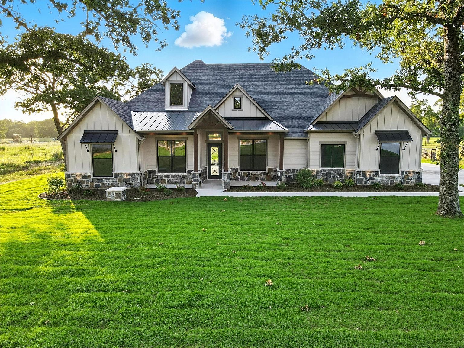 165 Rio Rancho Dr, Decatur, TX 76234 | Zillow