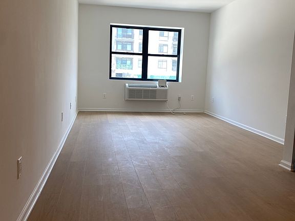 1429 E Gun Hill Rd #2A, Bronx, NY 10469 | Zillow