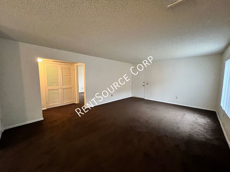 272 E Avenue Q7 APT A, Palmdale, CA 93550 | Zillow