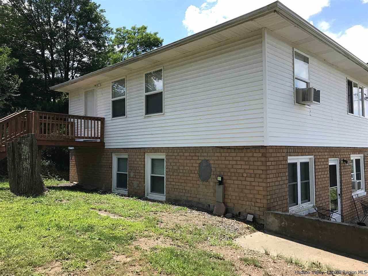 32 Ridge Rd, Marlboro, NY 12542 | Zillow