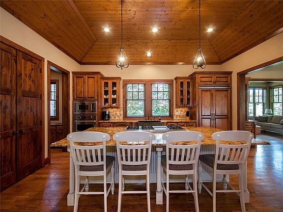 126 N Lake Dr, Sunset, SC 29685 | Zillow