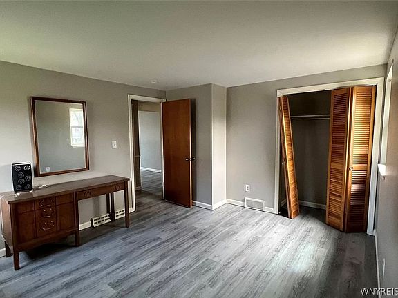 4875 Main St, Buffalo, NY 14226 | Zillow