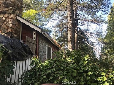 23304 Crest Forest Dr, Crestline, CA 92325 | Zillow