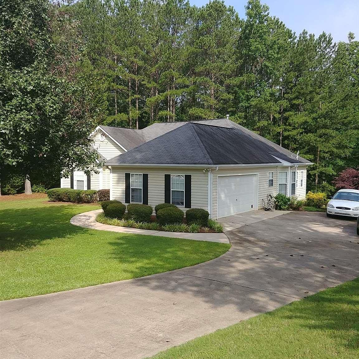 55 Paces Landing Trce, Newnan, GA 30263 | Zillow