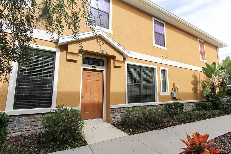 5727 Kingletsound Pl, Lithia, FL 33547 | Zillow