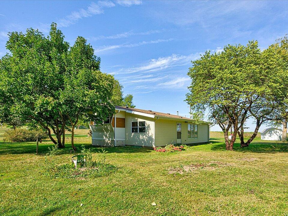 625 Main St, Silver City, IA 51571 | Zillow