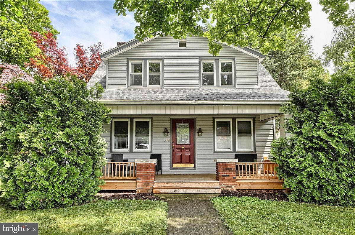 108 Hogestown Rd Mechanicsburg Pa 17050 Zillow