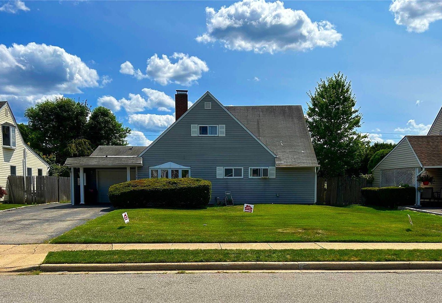 174 Blueberry Lane, Hicksville, NY 11801 | MLS #3500457 | Zillow