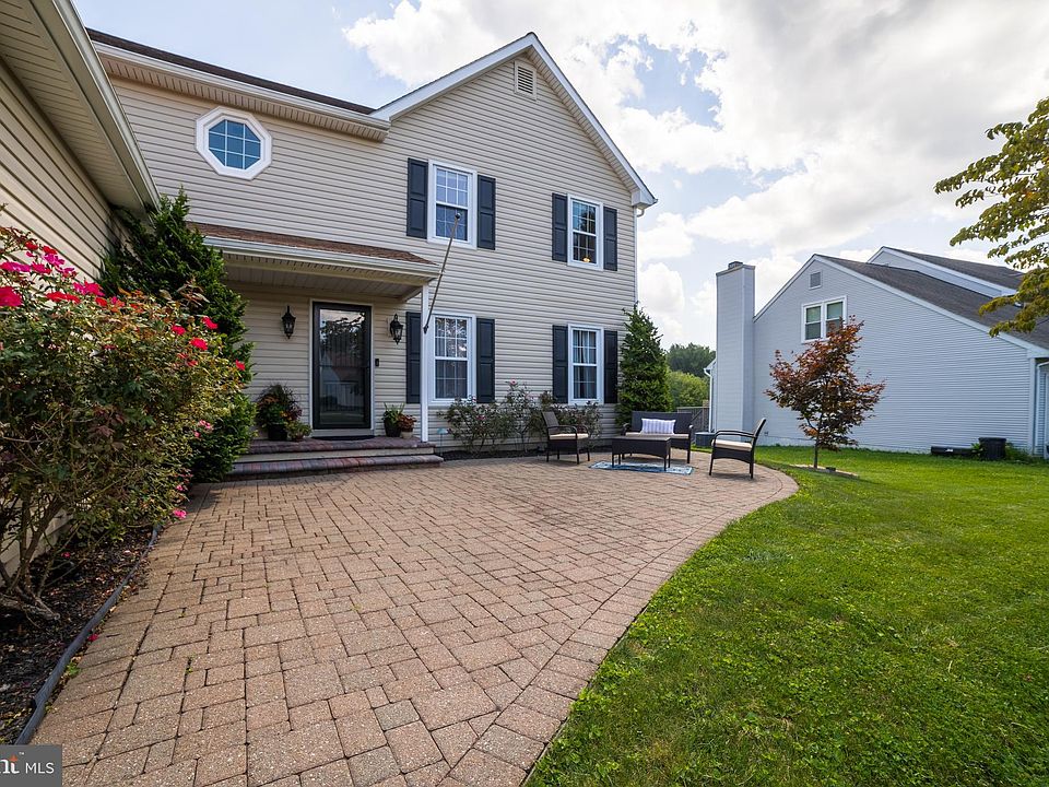 549 Summercroft Dr, Exton, PA 19341 | Zillow