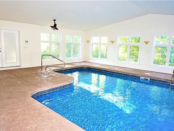 698 N Greece Rd, Rochester, NY 14626 | MLS #R1323879 | Zillow