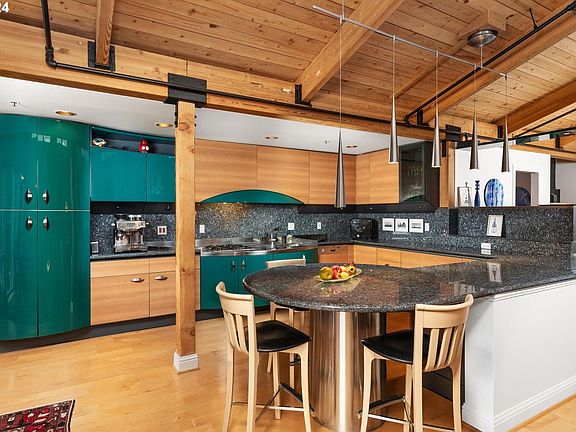 1240 NW Hoyt St, Portland, OR 97209 | MLS #24445190 | Zillow