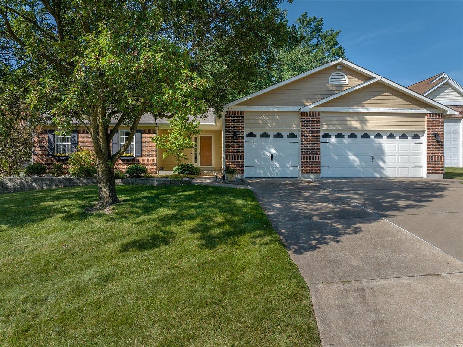 909 Carolyn Jean Dr, O'fallon, MO 63366 | Zillow