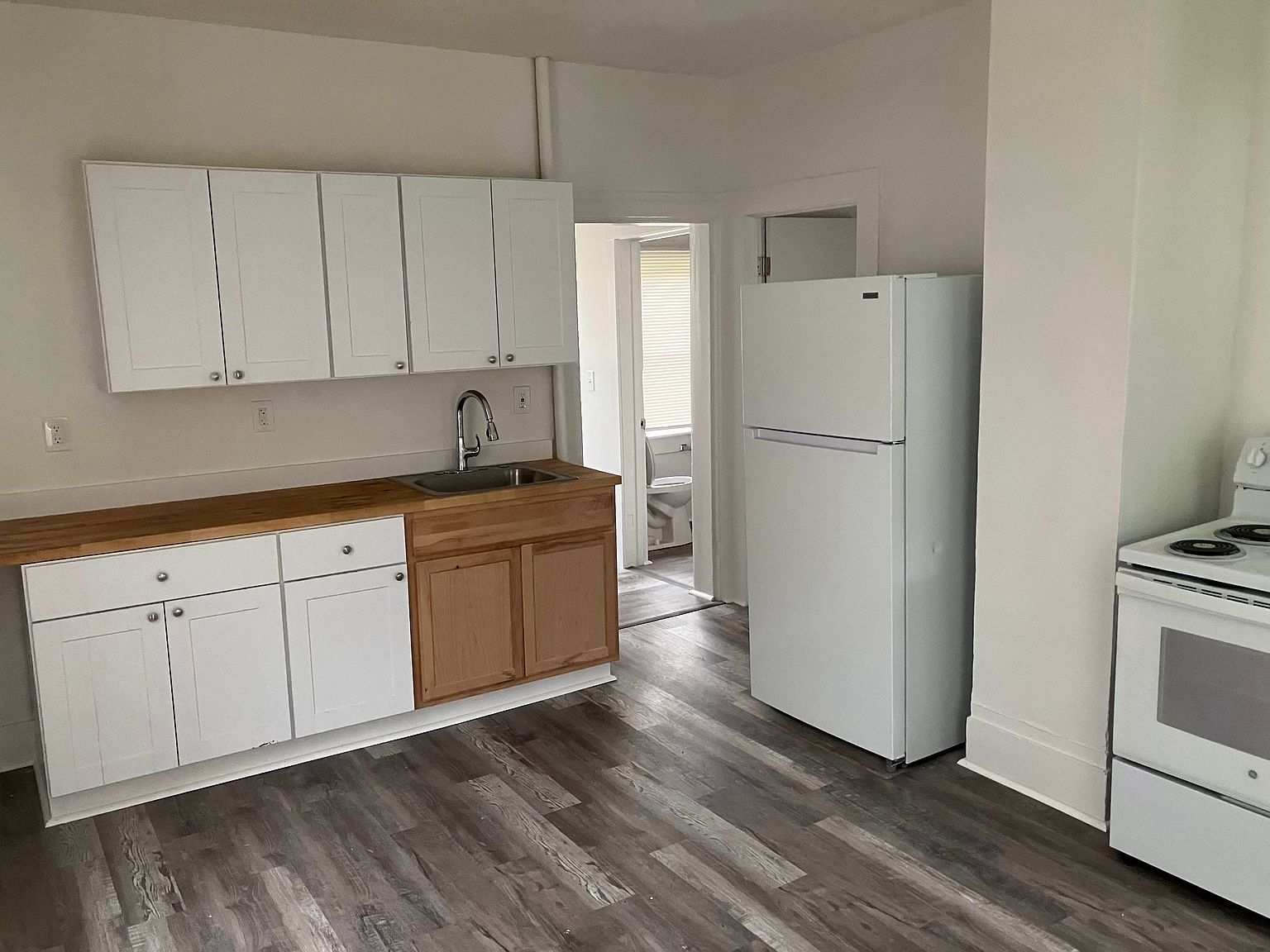 50B Gorham Bridge Rd #50B, Proctor, VT 05765 | Zillow