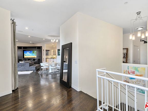 2333 Vasanta Way, Los Angeles, CA 90068 | Zillow