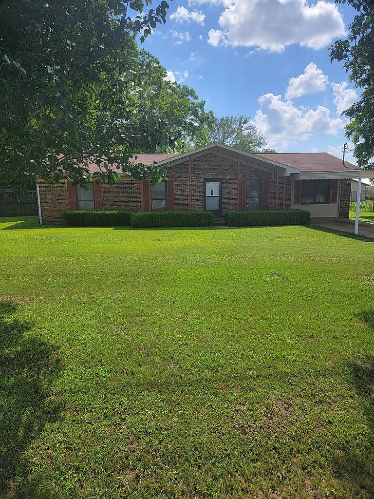 834 Old Campbelton Hwy, Pinckard, AL 36371 | Zillow