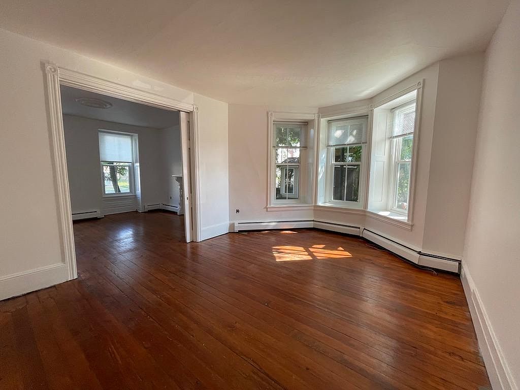 202 Bridge St, Mont Clare, PA 19453 | Zillow