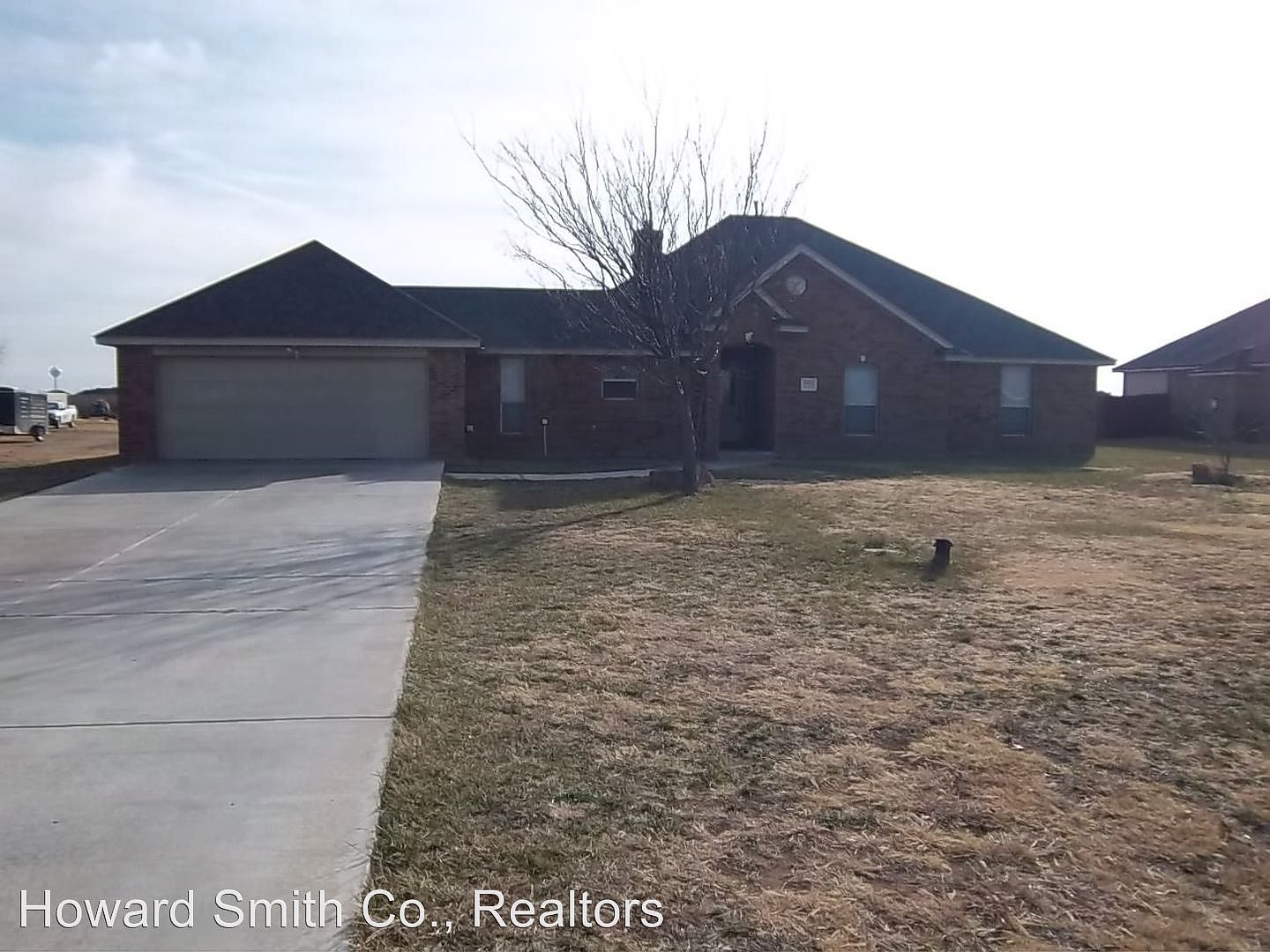 8001 Weatherly Ln, Canyon, TX 79015 | Zillow