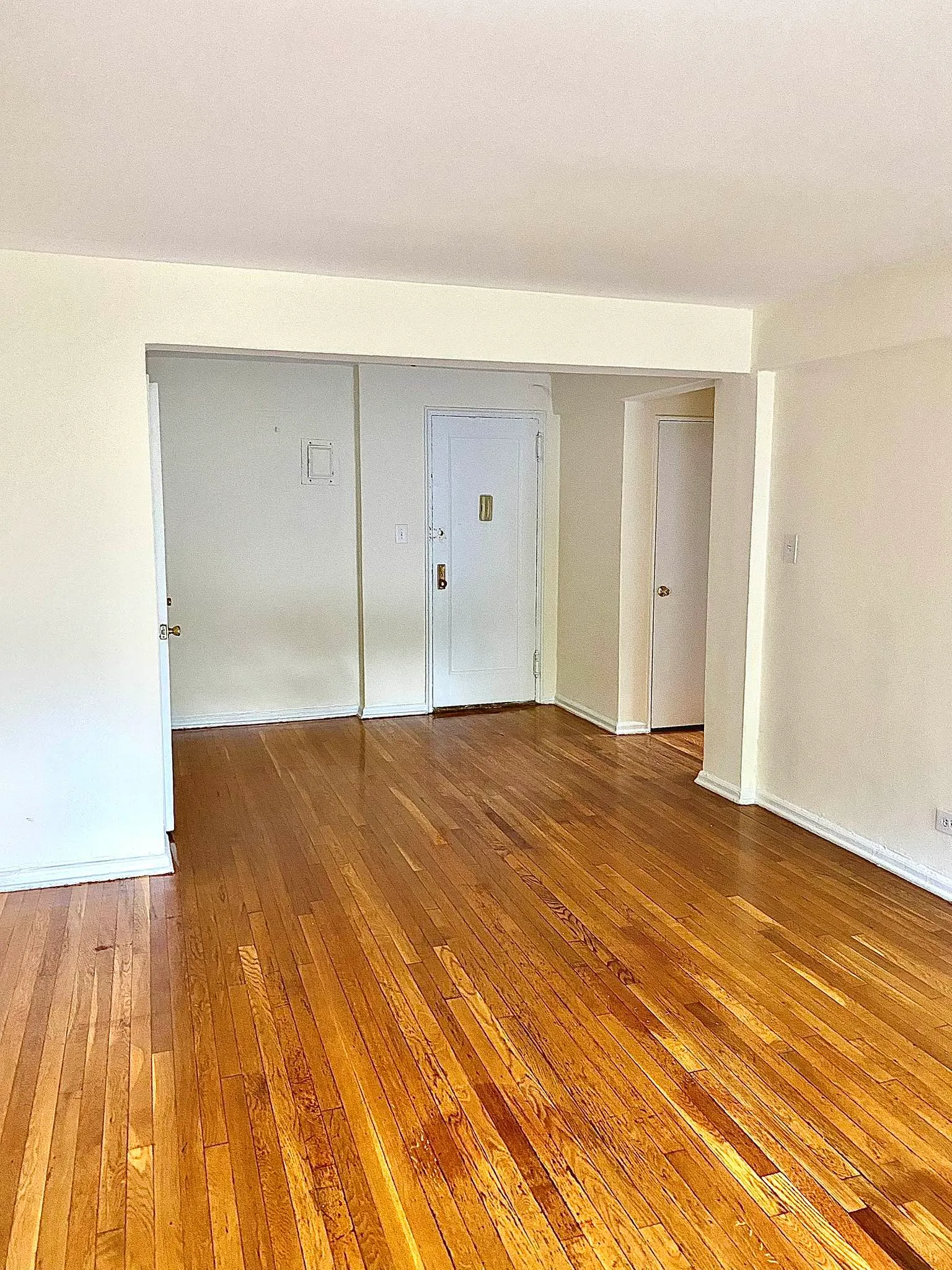 61-88 Dry Harbor Road #2P in Middle Village, Queens | StreetEasy