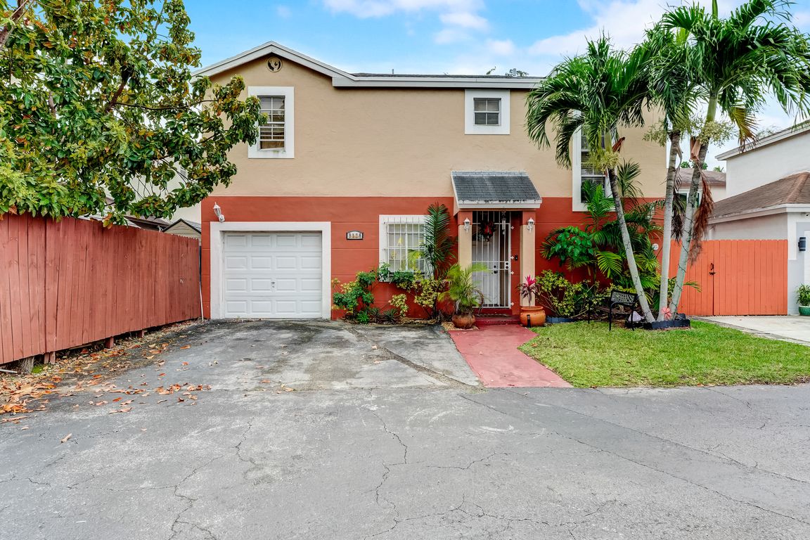 9128 SW 148th Ct, Miami, FL 33196 | Zillow