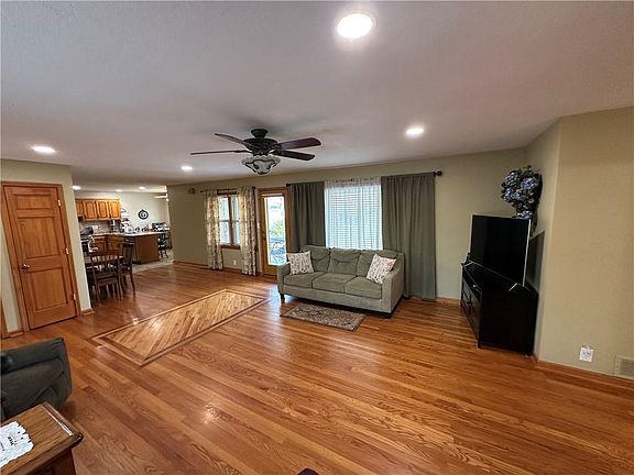 618 E Partridge Ave, Independence, MO 64055 | Zillow