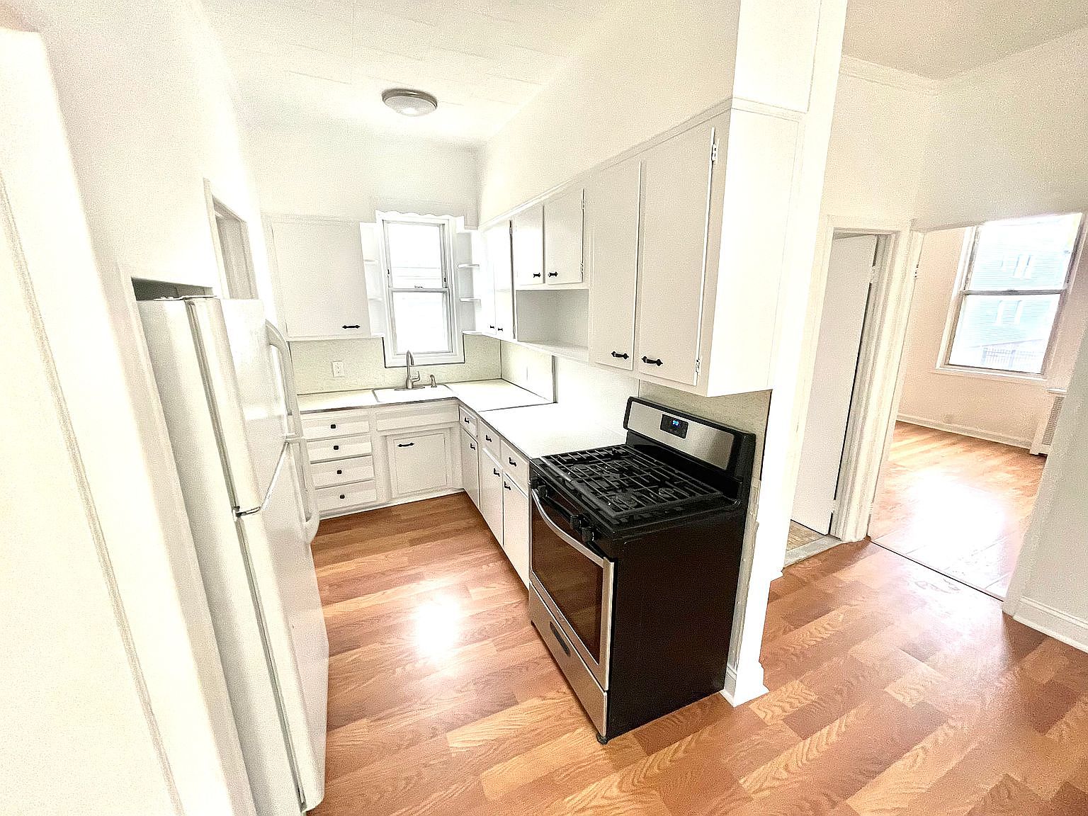 68-43 75th St #2, Middle Village, NY 11379 | Zillow