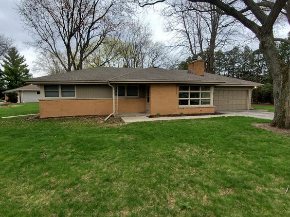 Houses For Rent in Brookfield WI - 4 Homes | Zillow