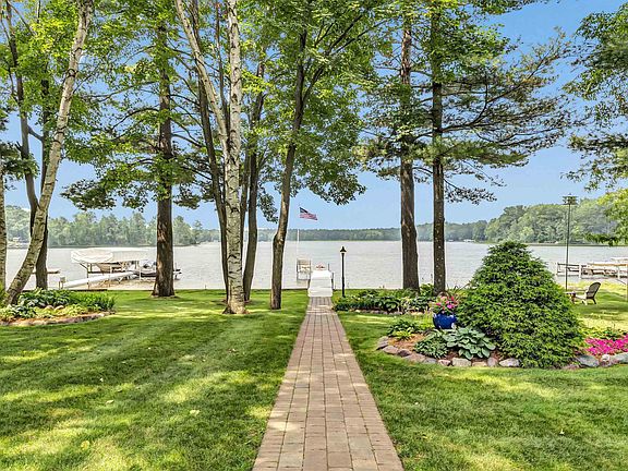 N1523 Spring Glen Ct, Keshena, WI 54135 | MLS #50311660 | Zillow