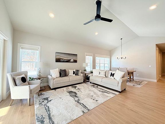 Unit 11 Deer Hollow Court, Deforest, WI 53532 | MLS #2019316 | Zillow